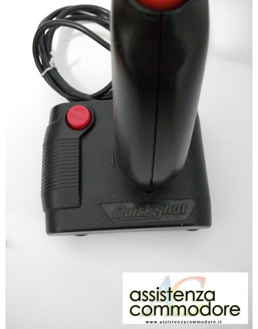 QuickShot joystick per Commodore e Amiga.